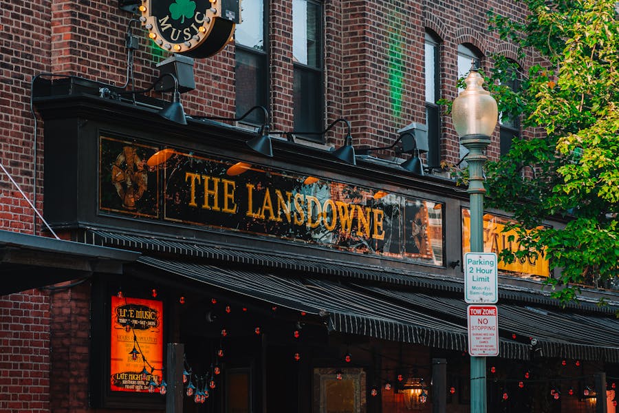 About | The Lansdowne Pub in Boston, MA
