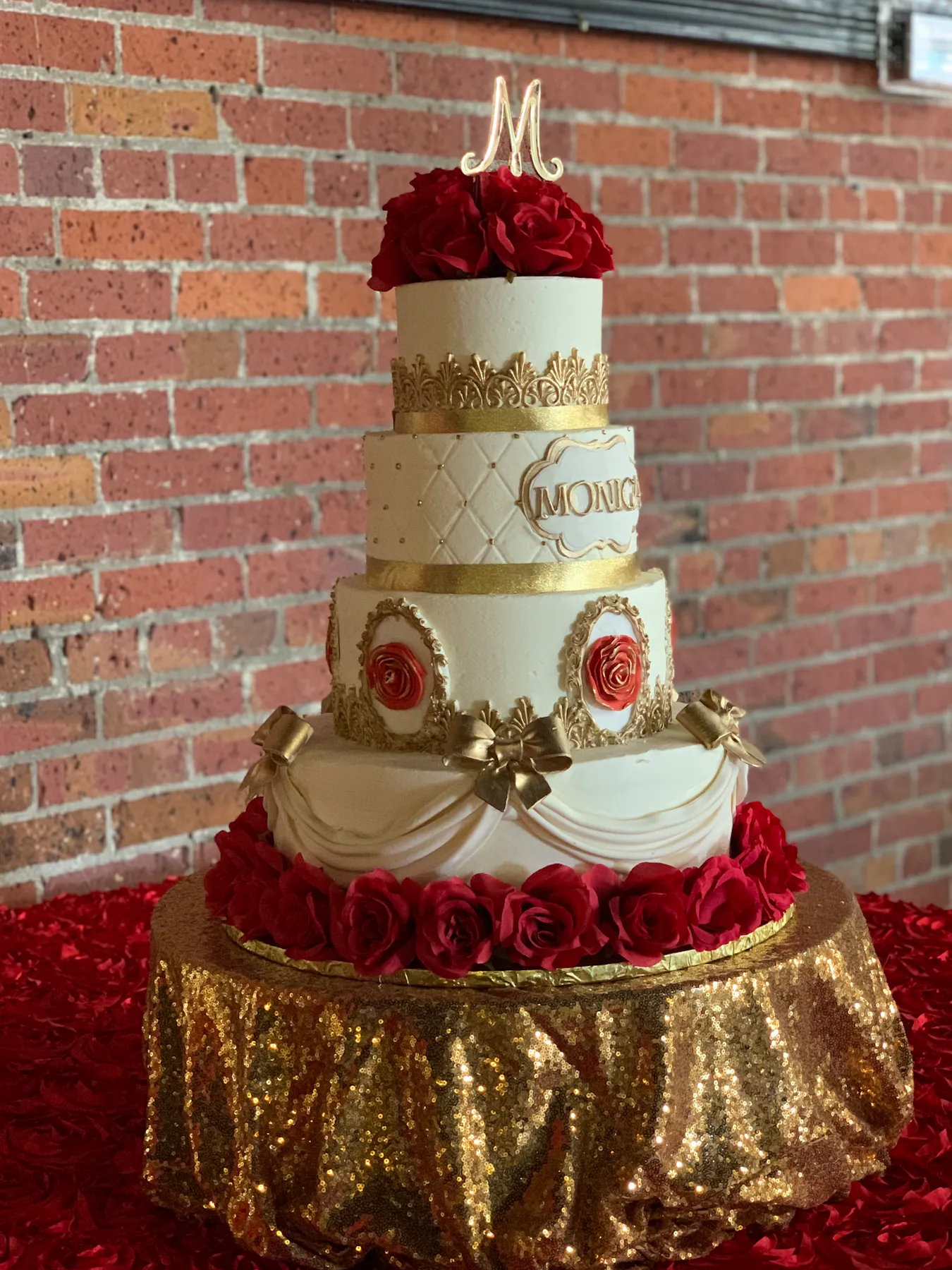 Quince | Arely's Cakes & Arrangements | Bakery in Lufkin, TX