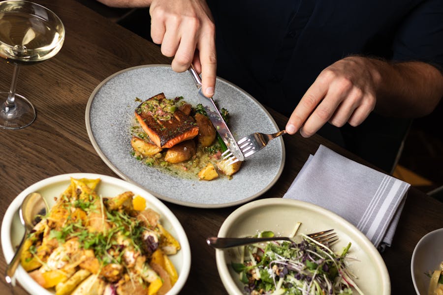 Hawthorn Dining Room & Bar Menus