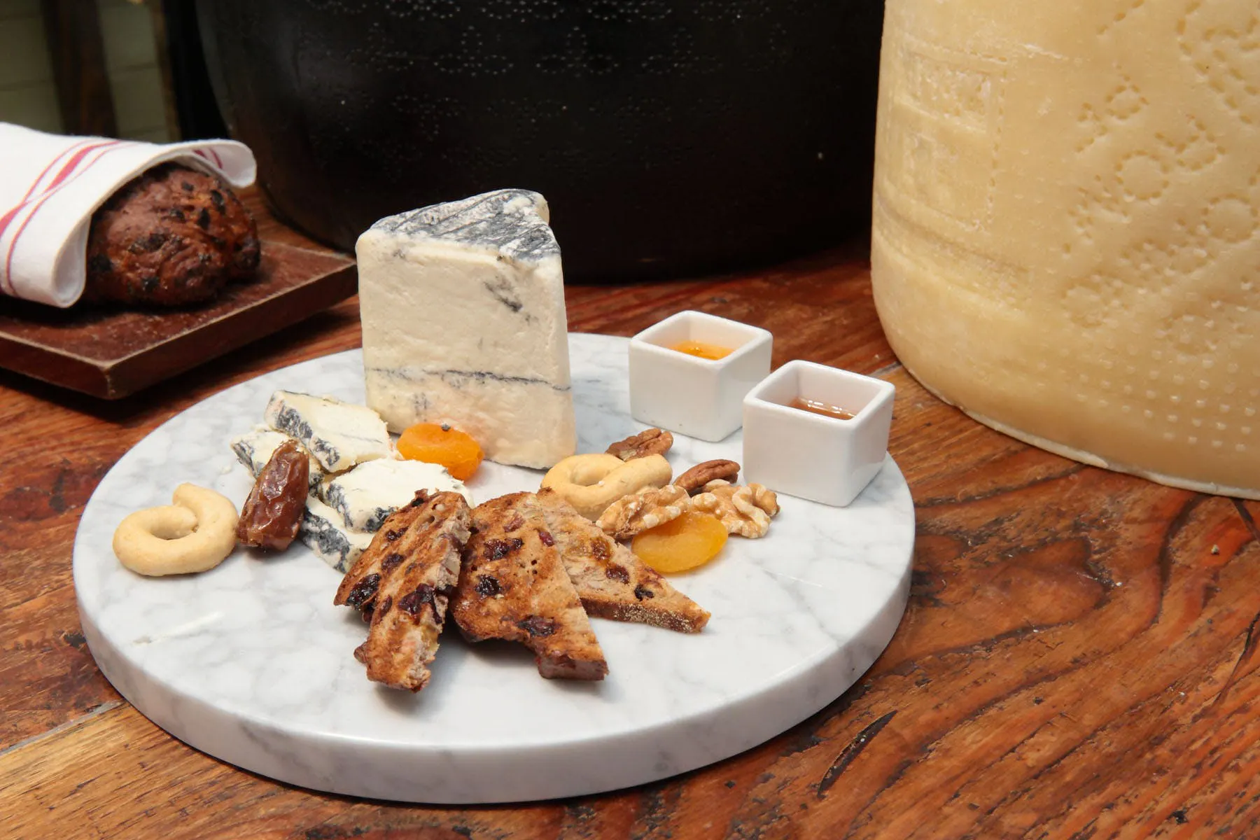 Forma Restaurant & Cheese Bar