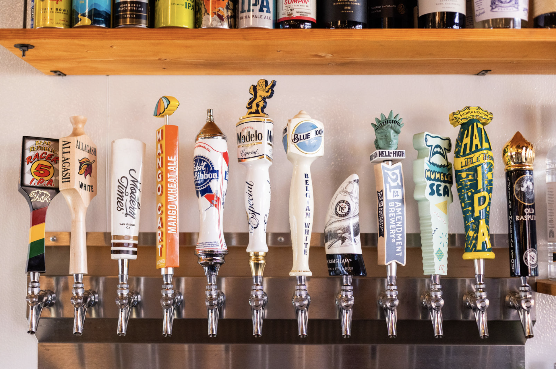 Clara's Junction | American Restaurant in Santa Clara, CA