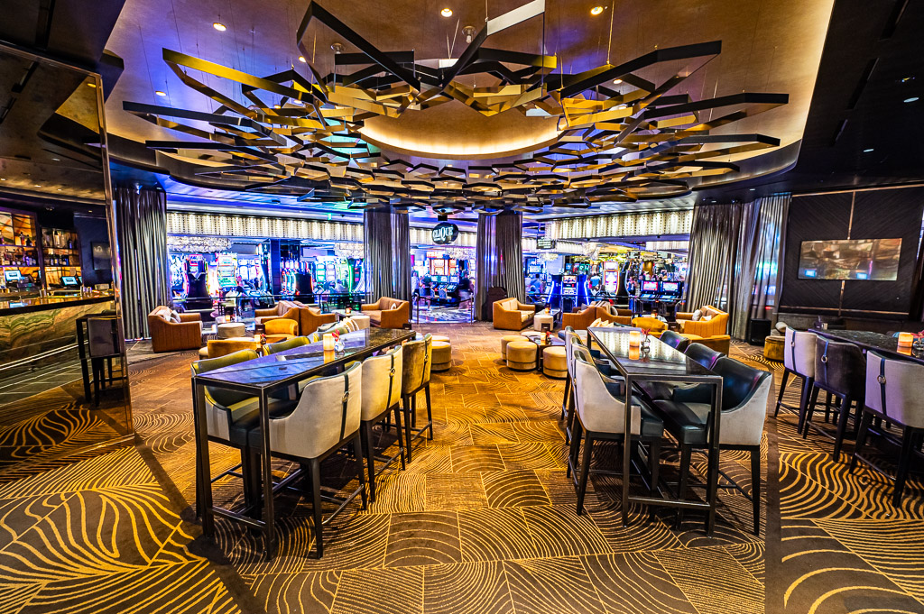 Gallery | Clique Bar & Lounge