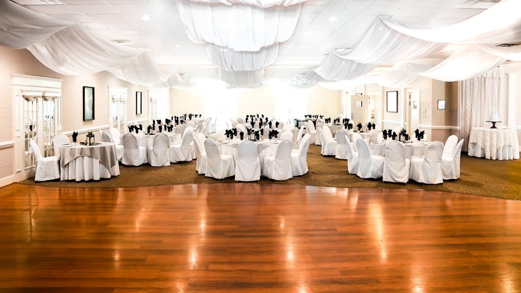 Henderson Room | Newberry Hall