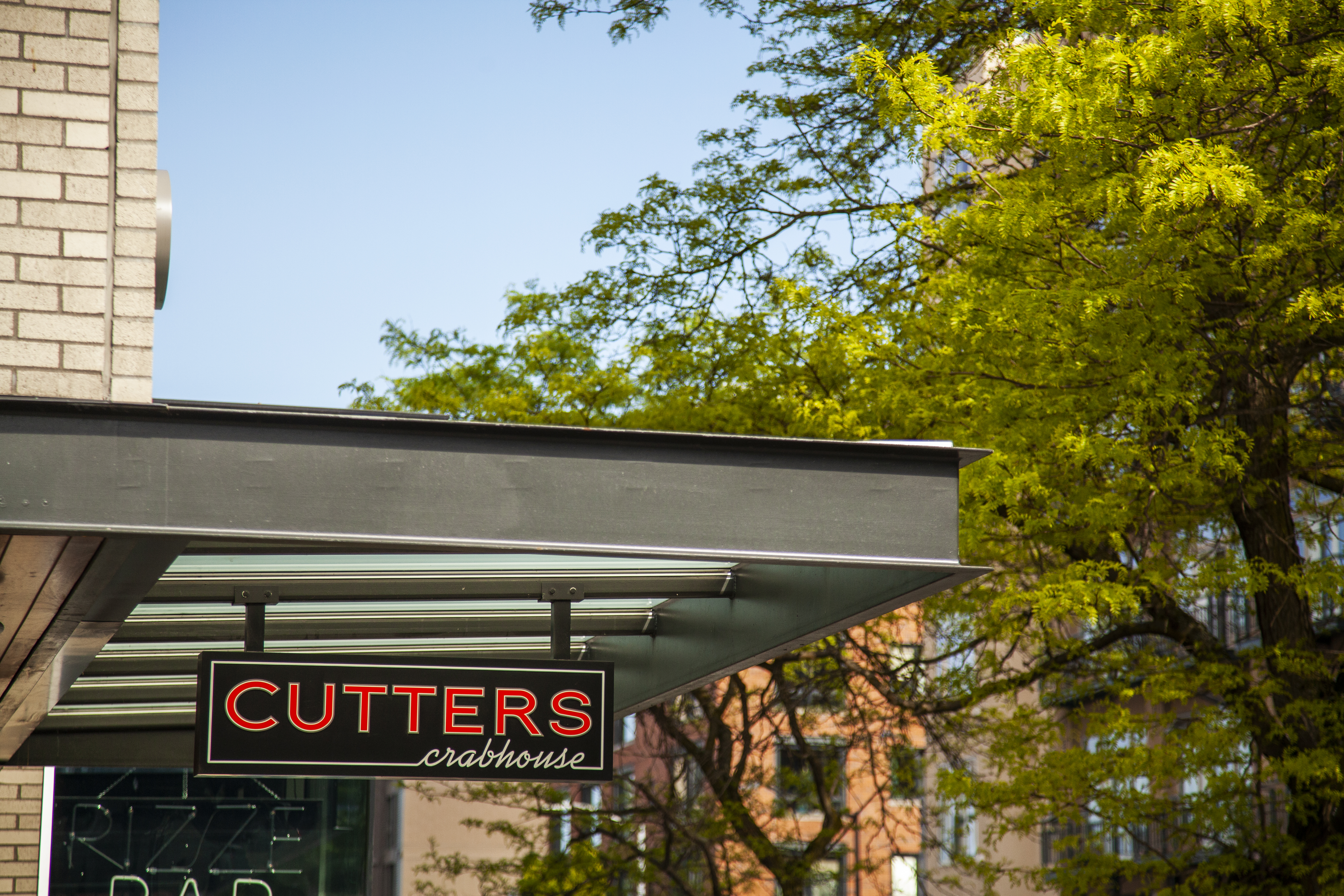 Leave Us a Review | Cutters Crabhouse | Seafood Restaurant in Seattle, WA