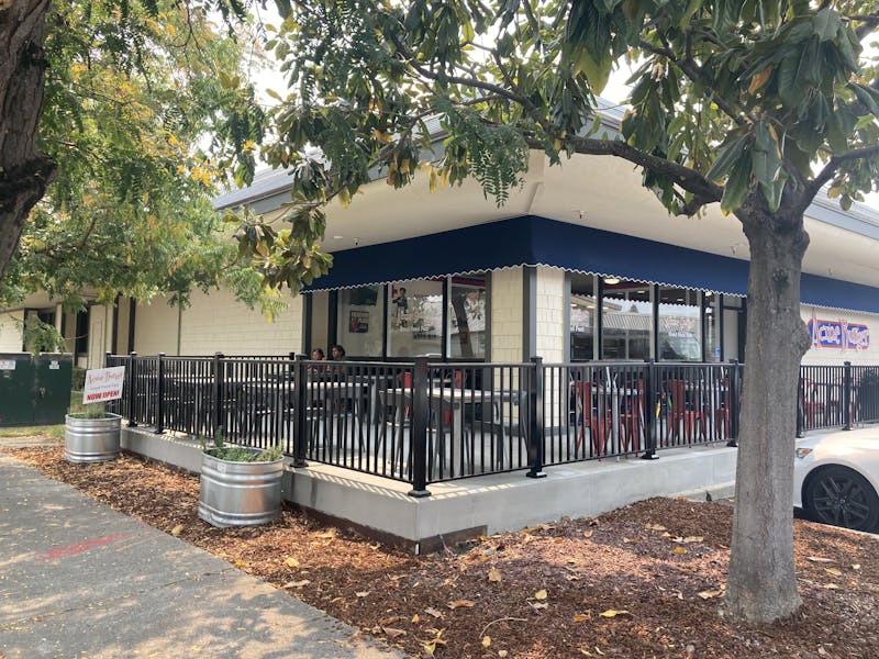 Santa Rosa | Acme Burger in CA