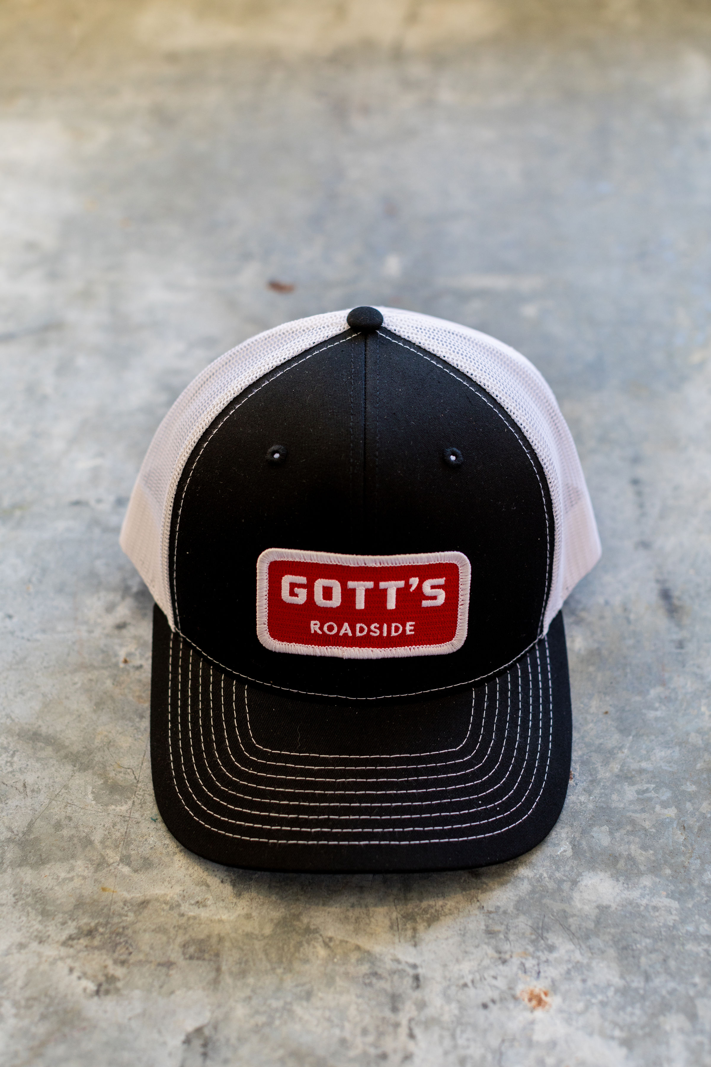 Gott's Hat | Gott's (Roadside) | American restaurant in California