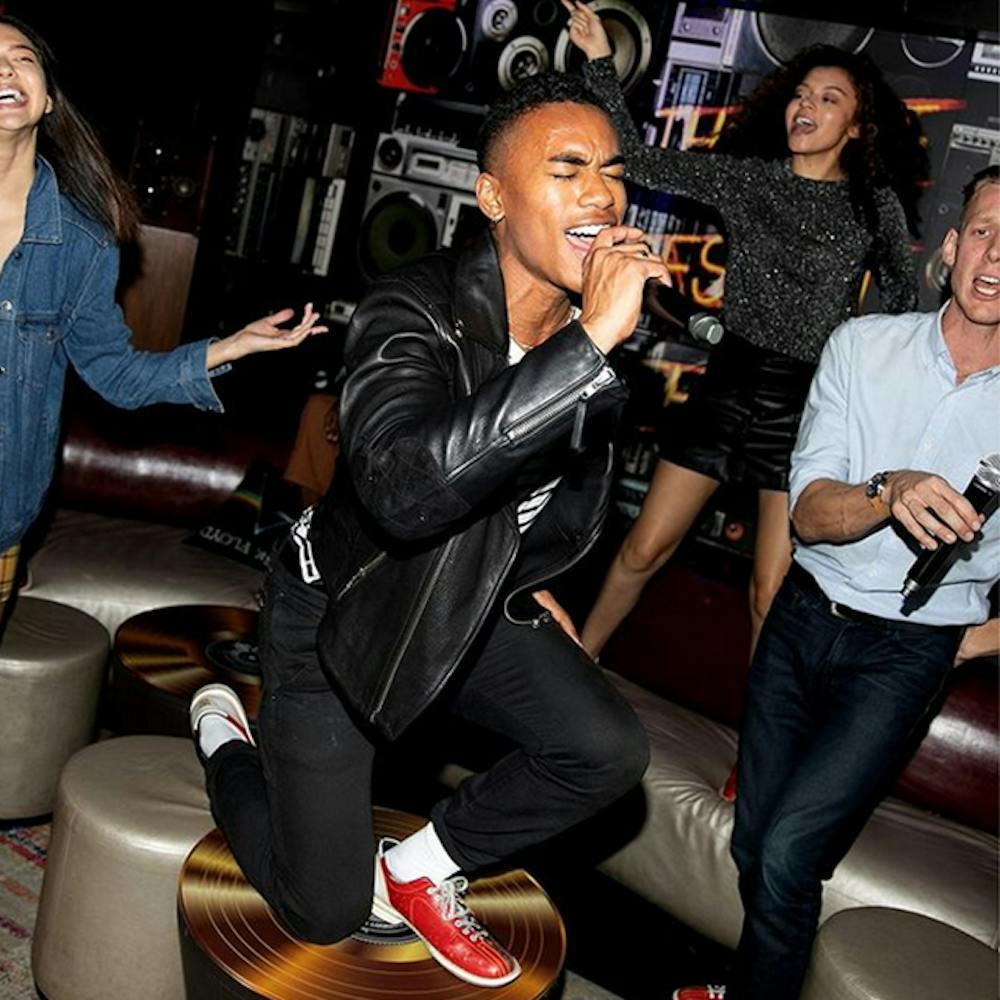 Frames Bowling Lounge NYC | Bowling Alley in New York, NY