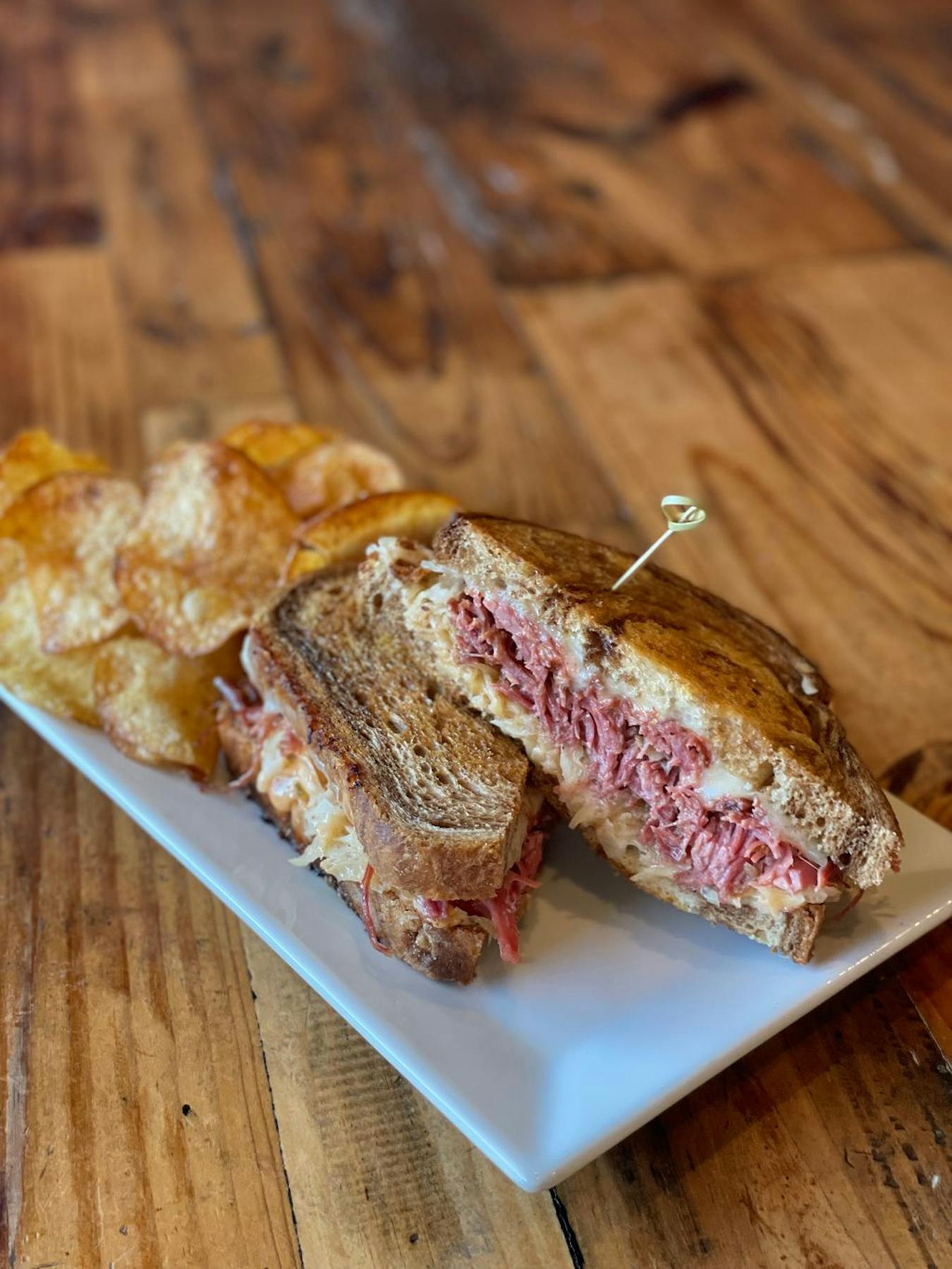 The Crest Room | The Crest Room | Barbecue Restaurant in West ...