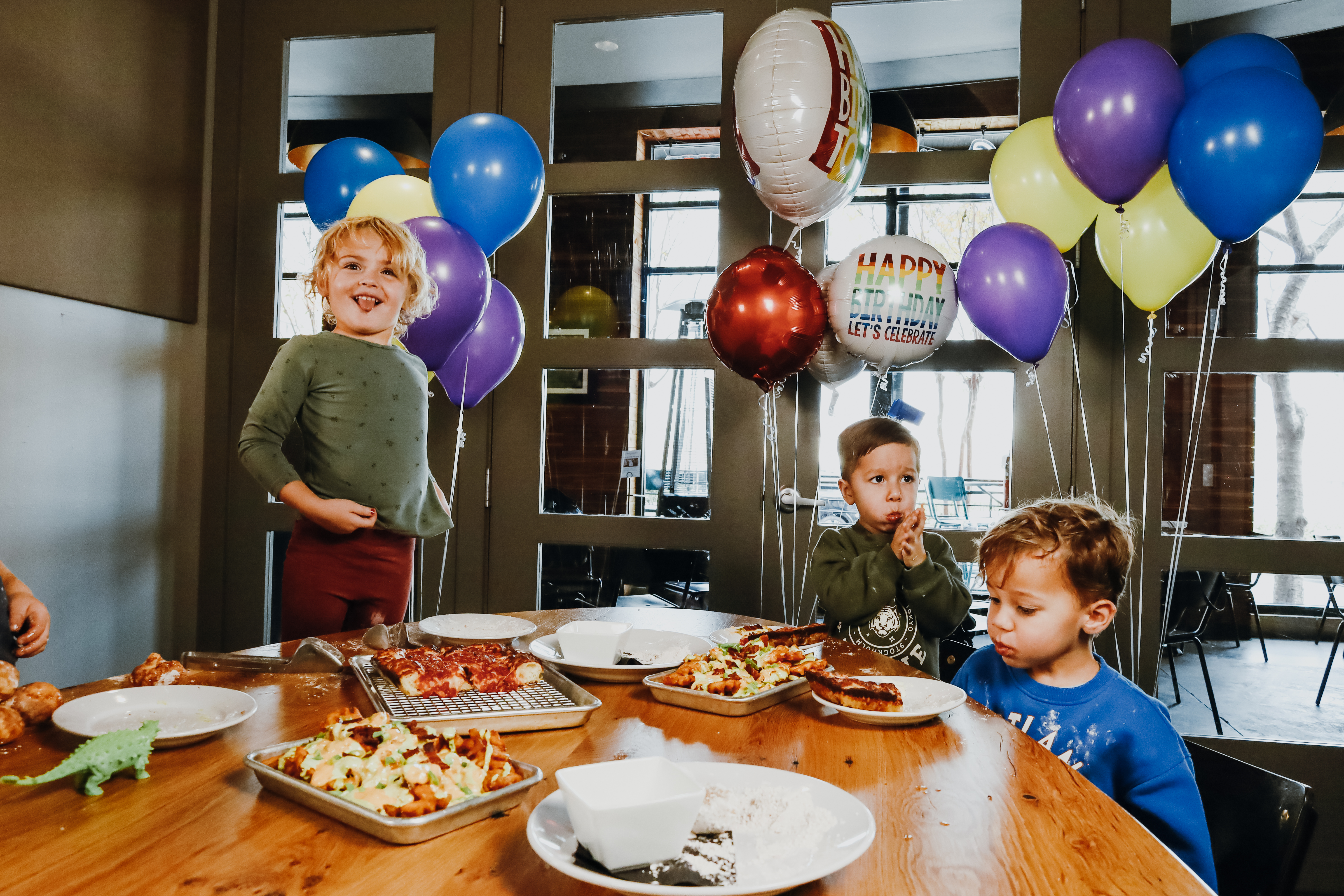 Shaw Menus | Emmy Squared in USA