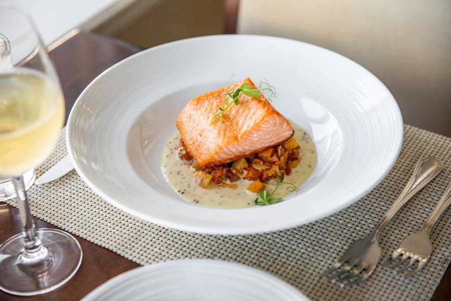 First Mate's Dinner | View in Oakdale, NY