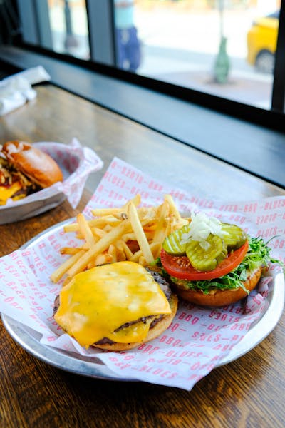 Happy Hour | Smoke Daddy | Barbecue Restaurant in Chicago, IL