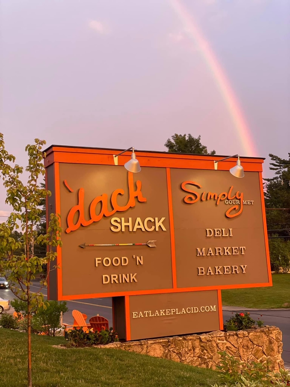 Dack Shack | Hours + Location | Eat Lake Placid
