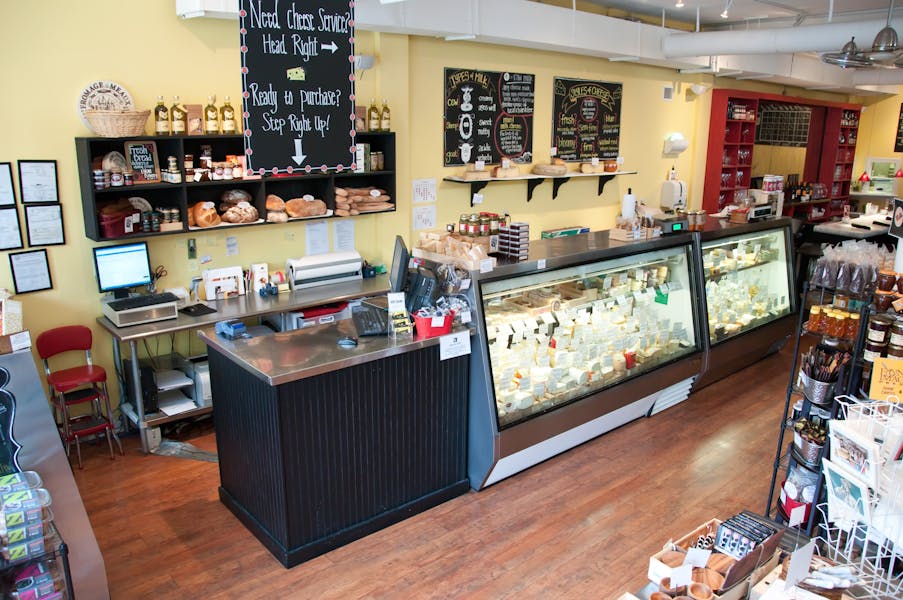 Del Ray : Shop or Dine In Person! | Hours + Location | Cheesetique
