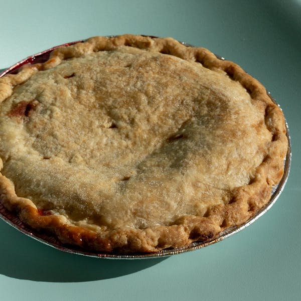 SOLD OUT. Rhubarb Pie Flight | Stockholm Pie | Cafe & General Store in ...