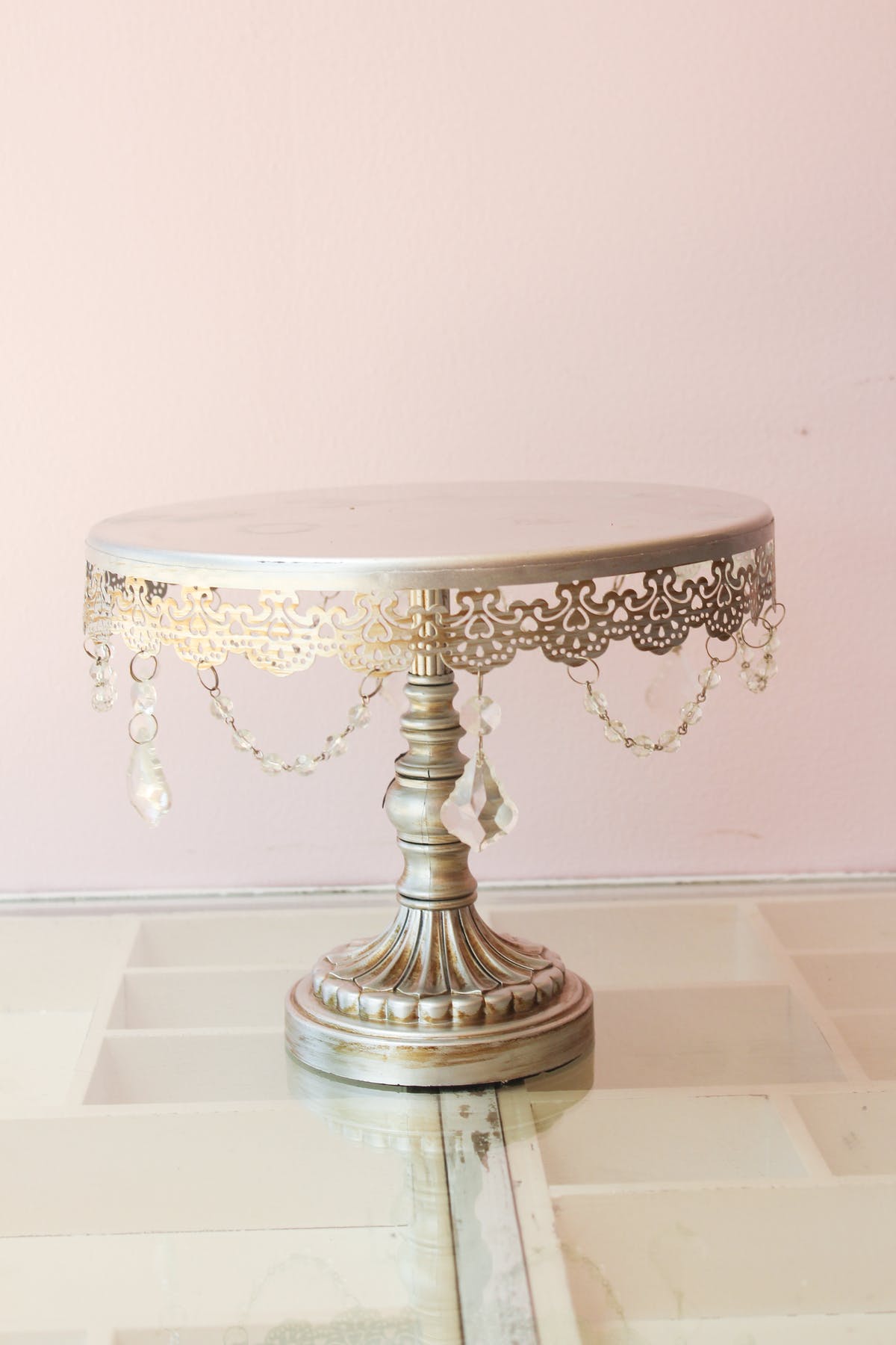 Cake Stand Rentals | Michelle's Patisserie -Bakery and Desserts ...