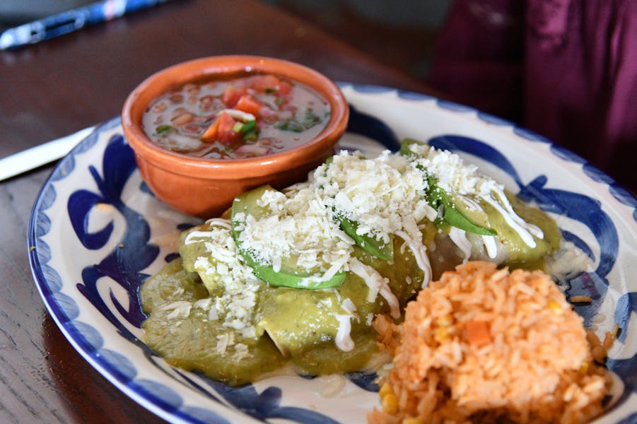 Specials | Cadillac Bar in Houston, TX