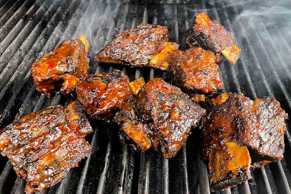 About | Buck & Grill in Raeford, NC