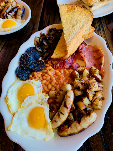Breakfast | Hawk and Griffin | British Pub in Vienna, VA