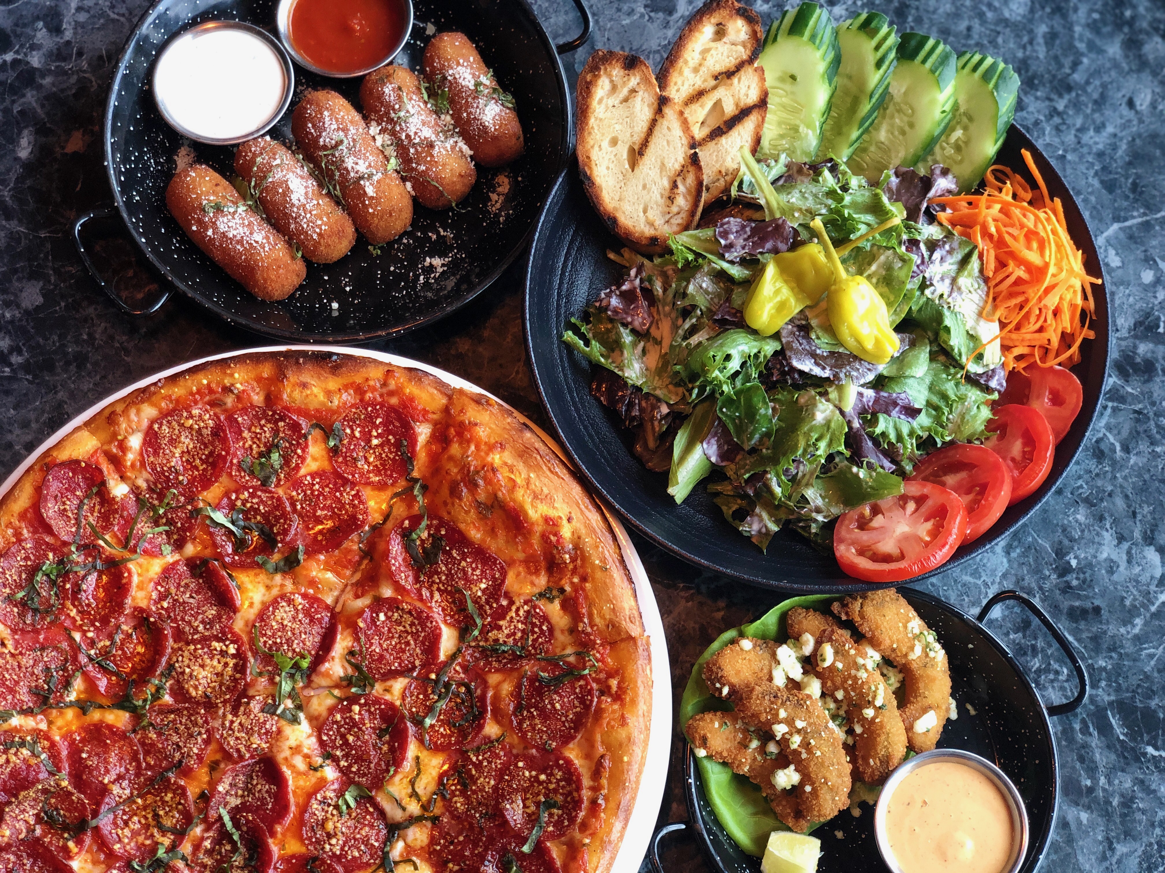 Dedham MA Menus | Kings - Bowling, Dining, Arcade Games