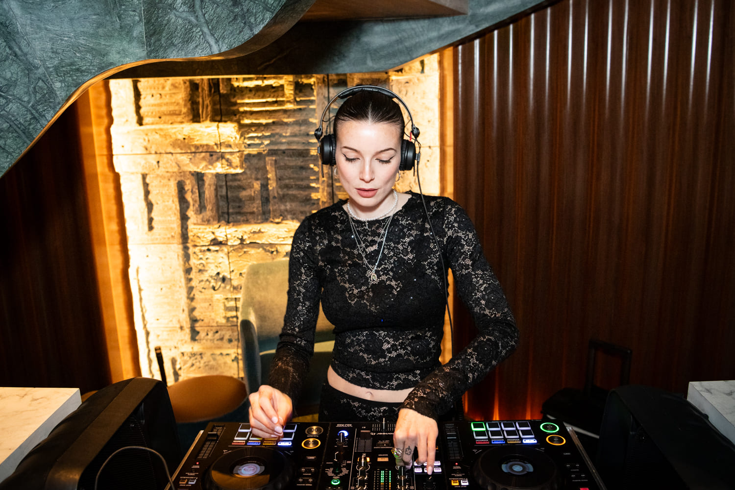 Bar Antoine at Four Seasons Hotel London at Park Lane | DJ Line-up