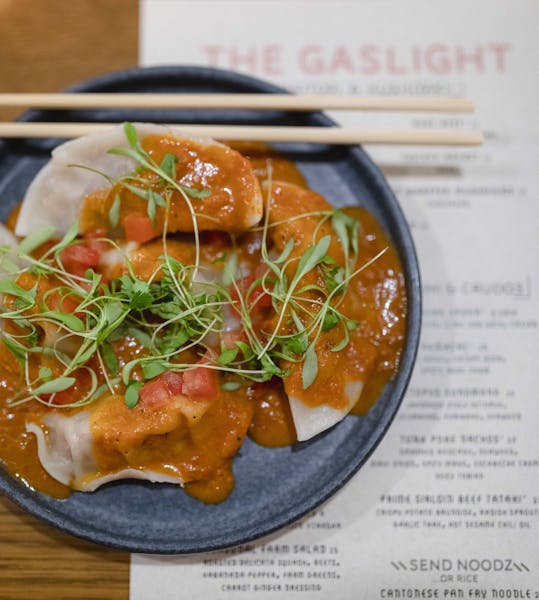 Hours and Location | The Gaslight in Nantucket, MA