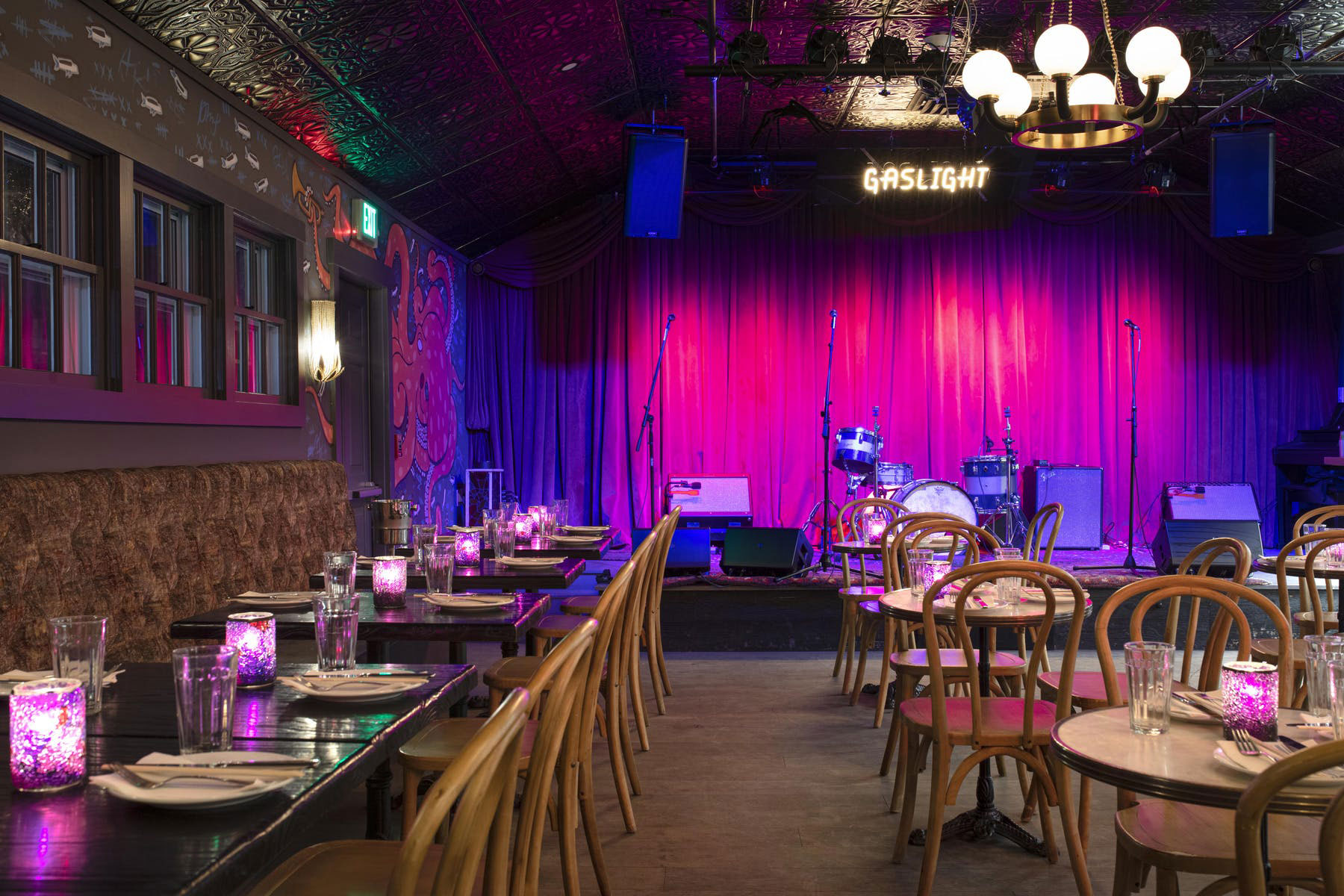 Private Events | The Gaslight in Nantucket, MA