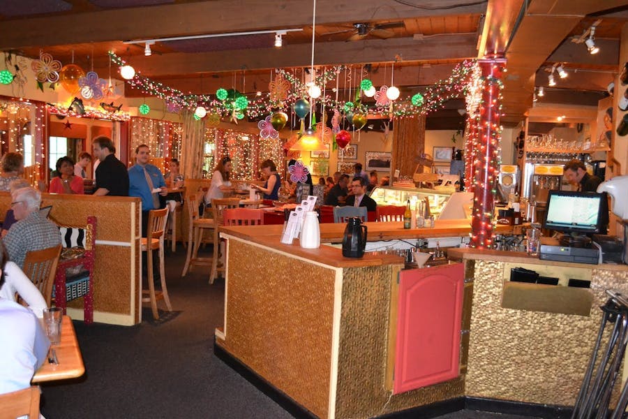 About | Chez Zee in Austin, TX