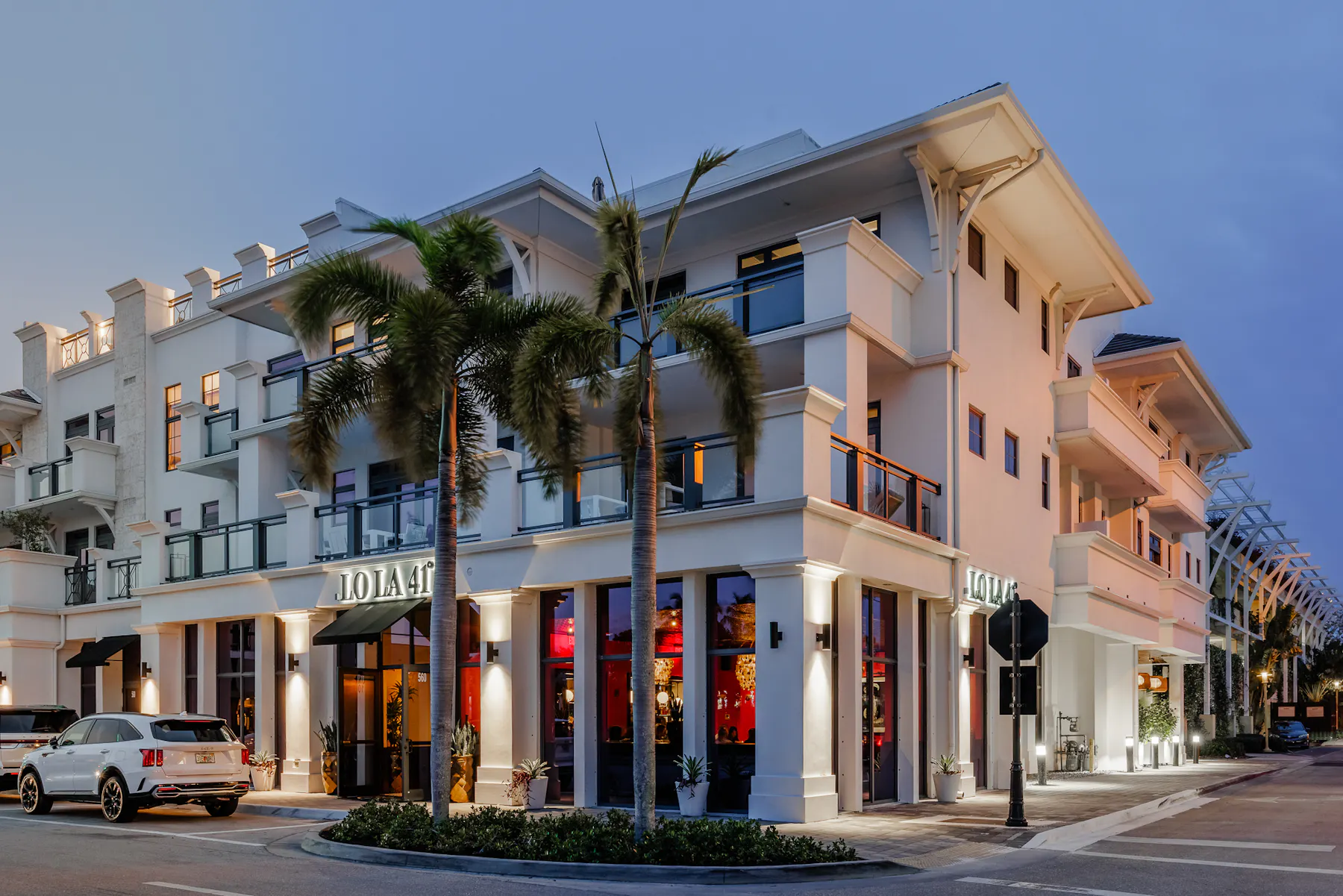 LoLa Restaurants | LoLa 41 - Global Bistro & Sushi Restaurant in ...