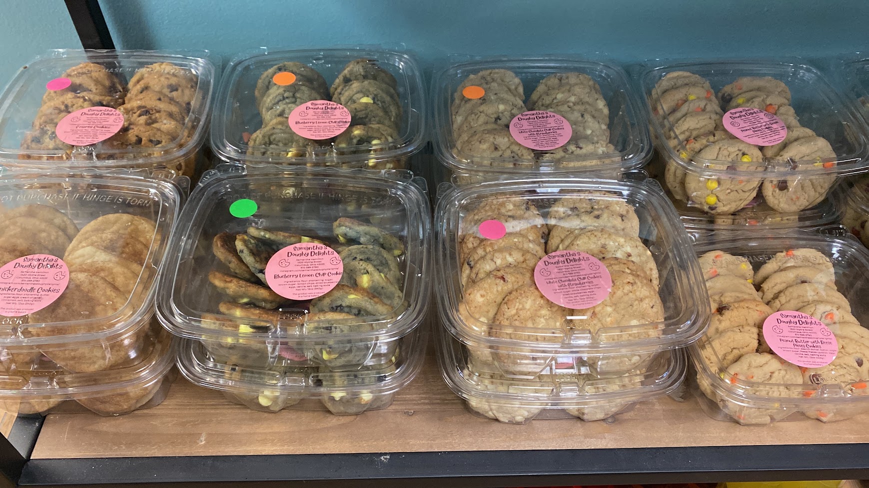 The Grinch's Gift Shop | Strawser’s Ice Cream, Pop & Candy Shop | Candy ...