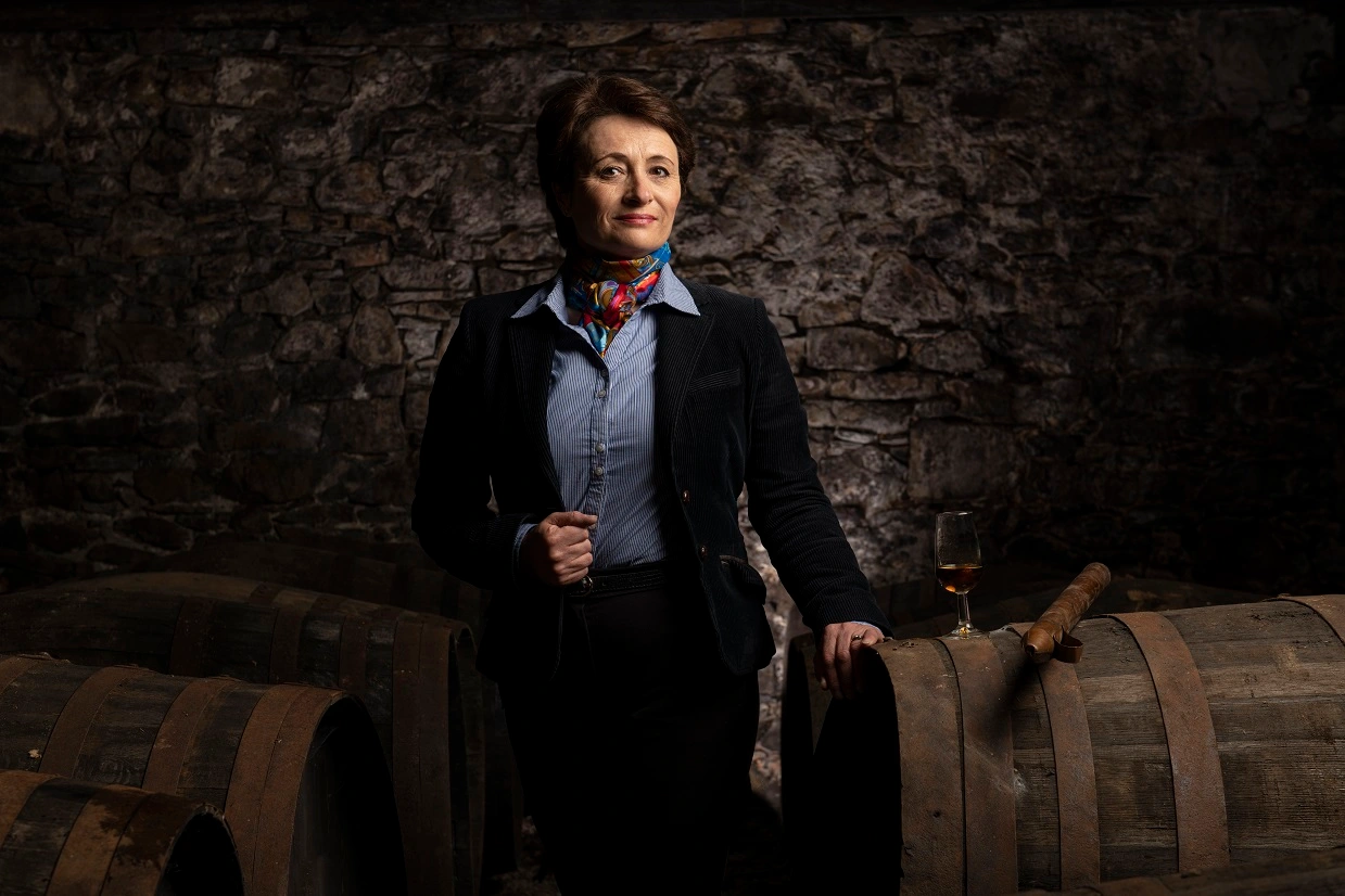 Scotch Dinner w/ Dr. Rachel Barrie of Glendronach | Stage Left Steak