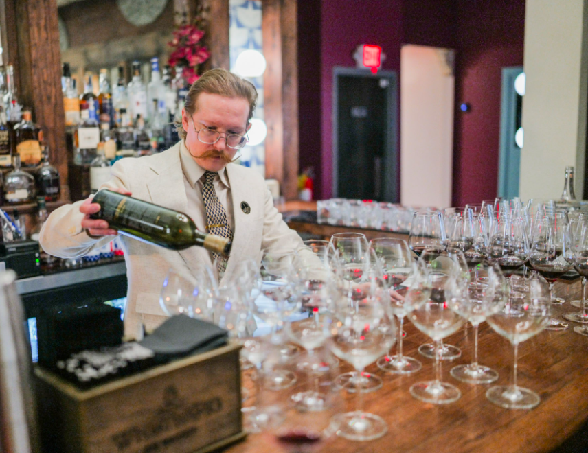 Wine Club | Common Restaurant | American Restaurant in Savannah, GA