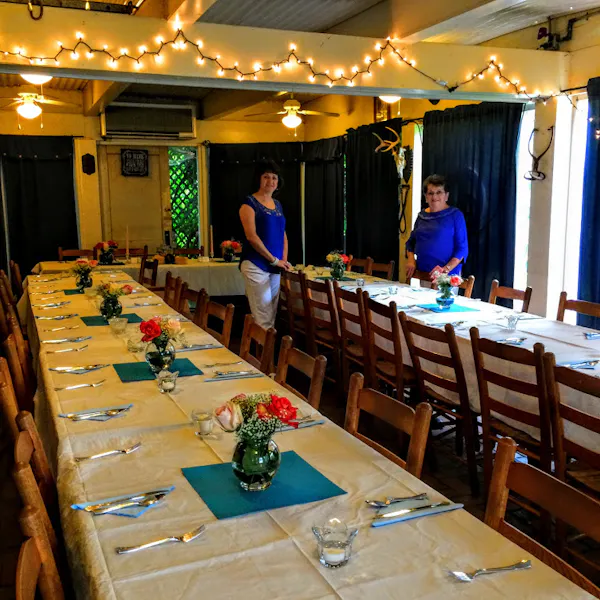 private-room-roger-s-bar-b-que