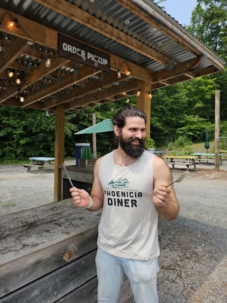 Two-tone Diner Tank | Phoenicia Diner