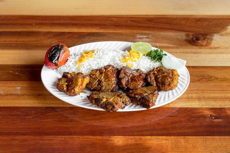 About | Yaas Grill House in North Vancouver, BC