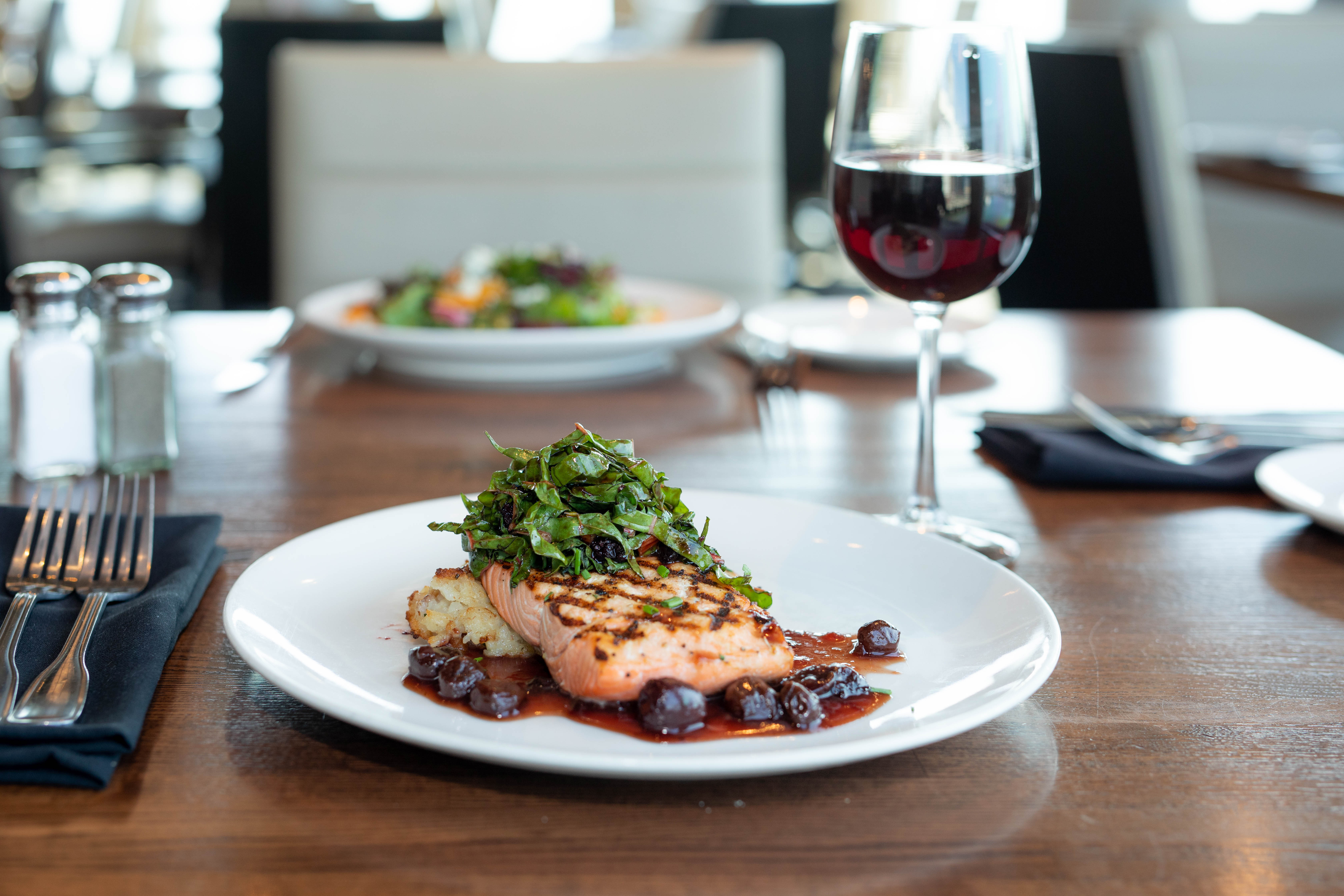 Features | Kincaid's Fish, Chop & Steak House