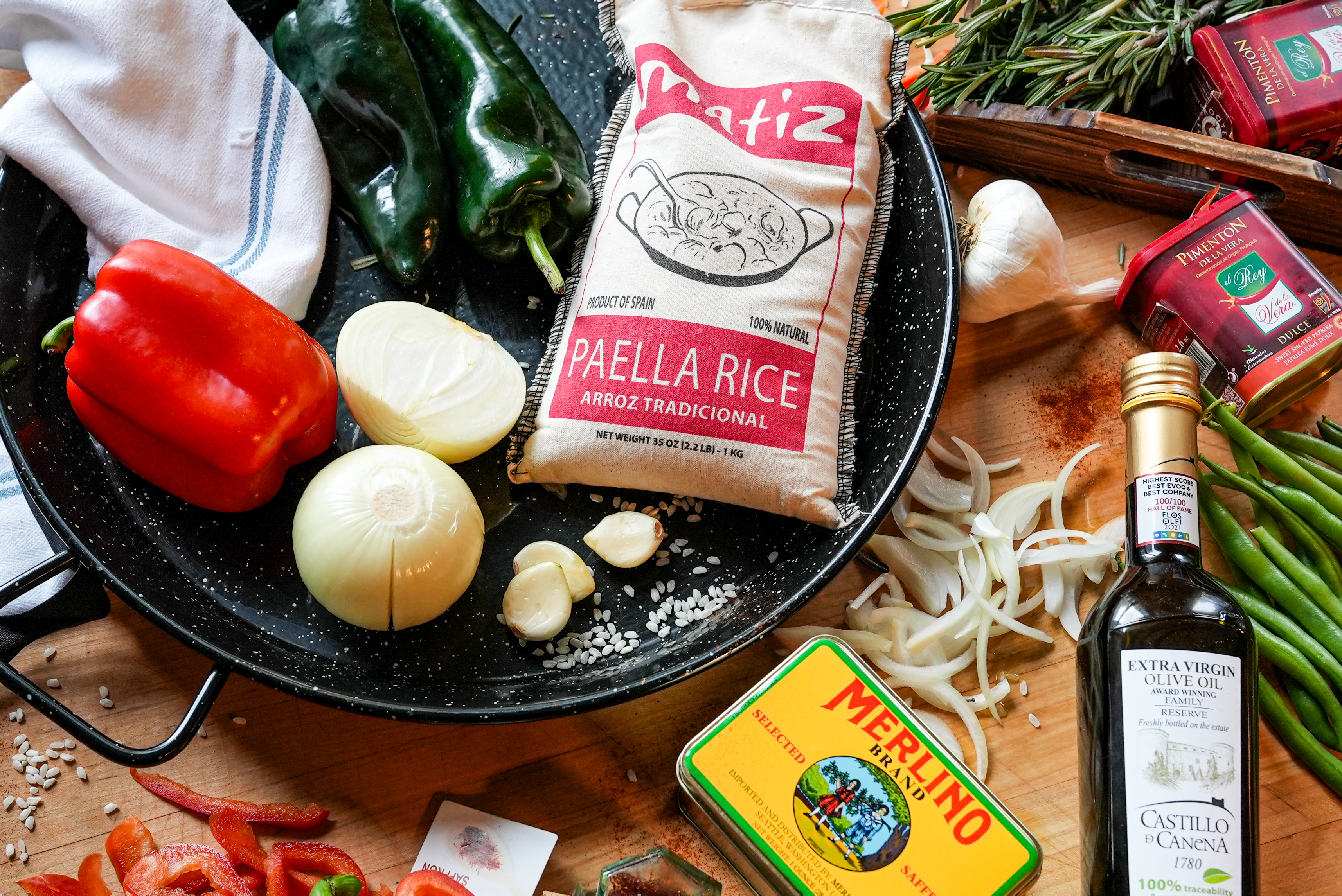Date Night: Paella Party with Chef Bridget Charters | Hot Stove Society ...