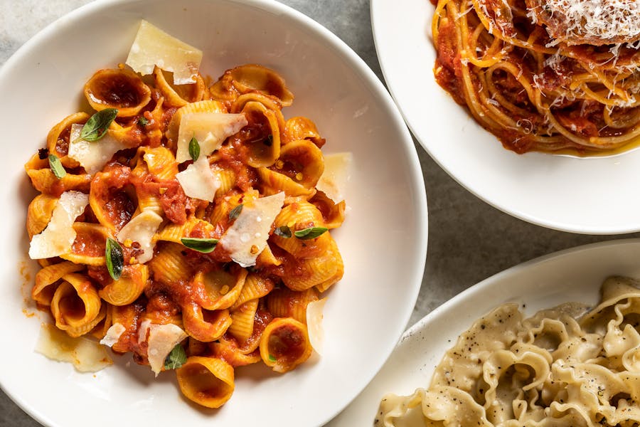 Hours & Location | Fiore in Forest Park, IL