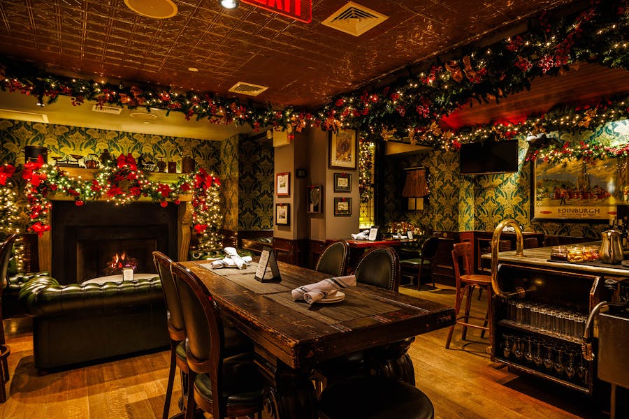 Private Events | The Long Room | Irish Bar/Restaurant in Midtown, NYC
