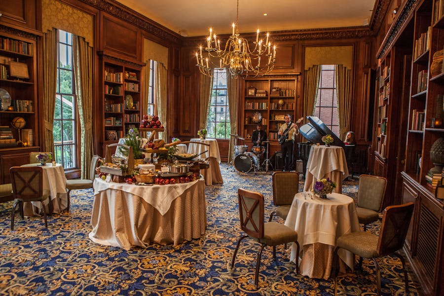 Rehearsal Dinners | Party Venues | Hampshire House