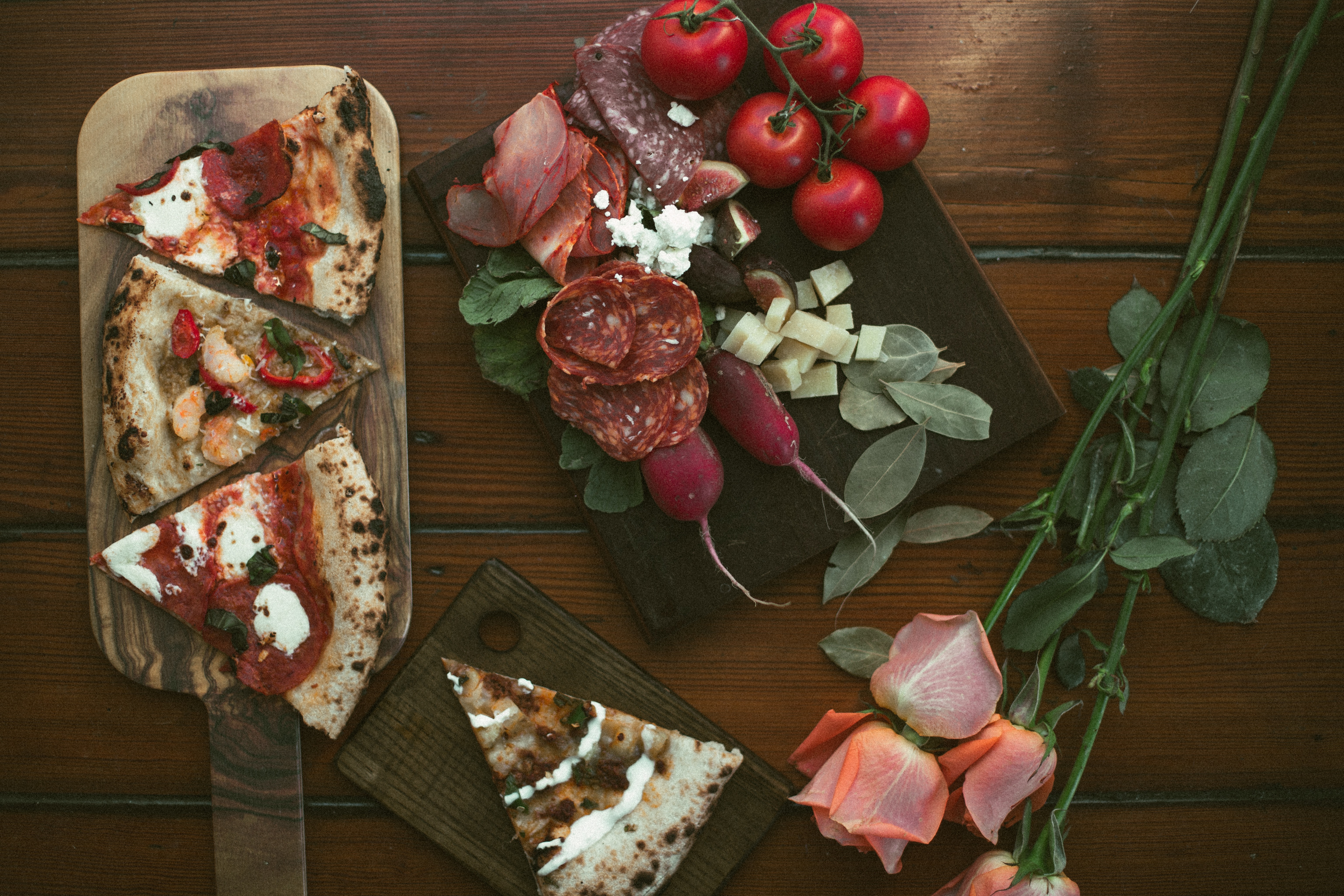 Hours & Location | Dodici Pizza + Wine