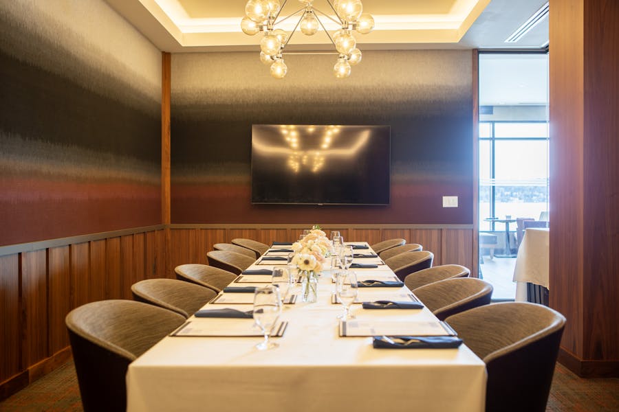 Private Dining Room | Water's Table in Renton, WA