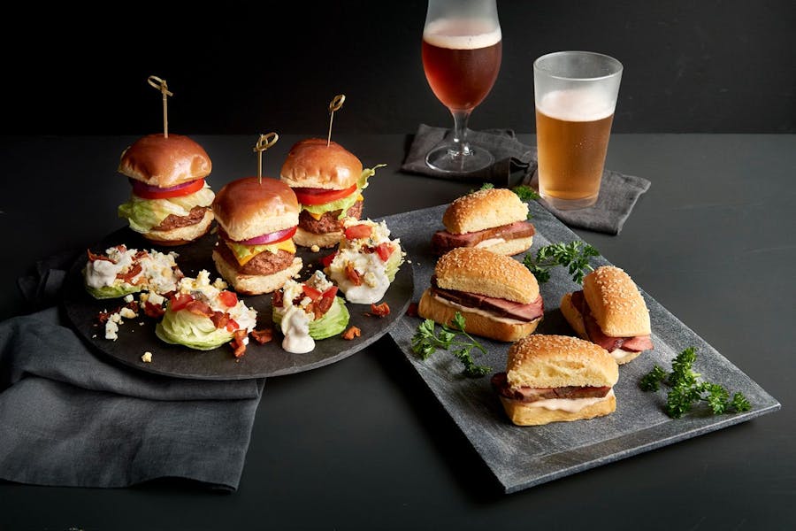 About Us | Morton's Grille in the USA & International