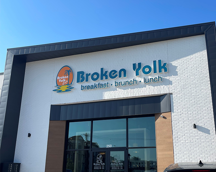 Best Breakfast & Brunch in McKinney, TX | Broken Yolk Cafe