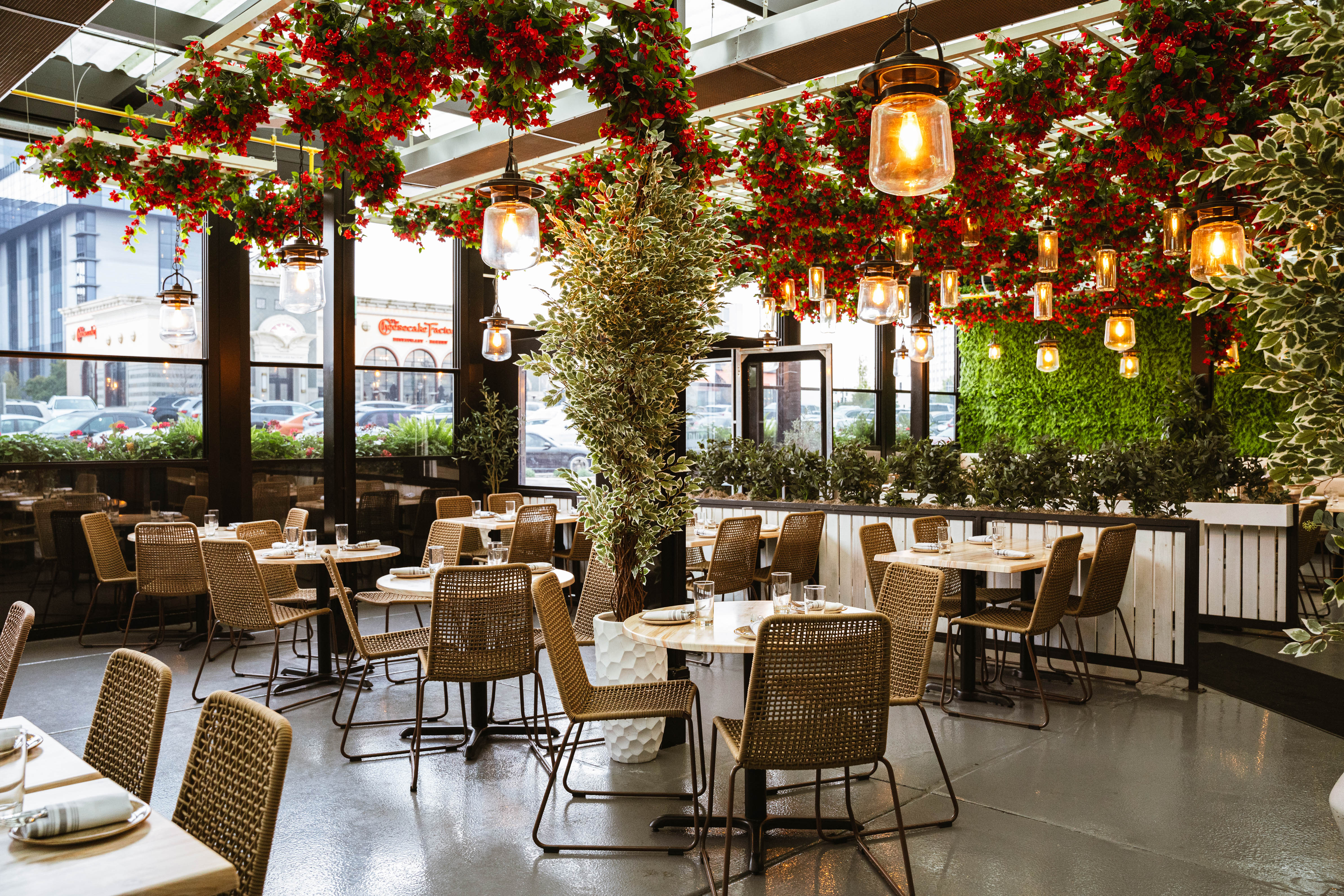 Easter Sunday | Violi | Greek Restaurant in Oak Brook, IL