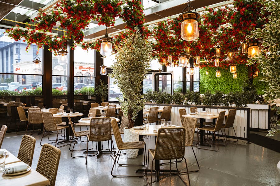 Easter Sunday | Violi | Greek Restaurant in Oak Brook, IL