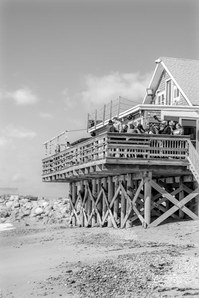 About | Ocean Mist in Wakefield, RI