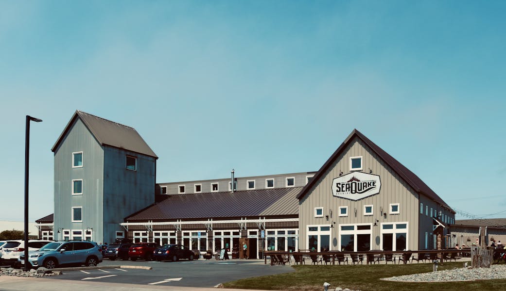 About | SeaQuake Brewing in Crescent City, CA