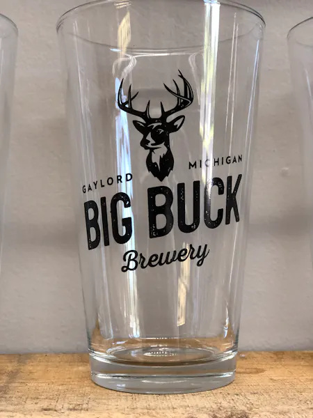 Pint Glass | Big Buck Brewery | Brewery and Restaurant in Gaylord, MI