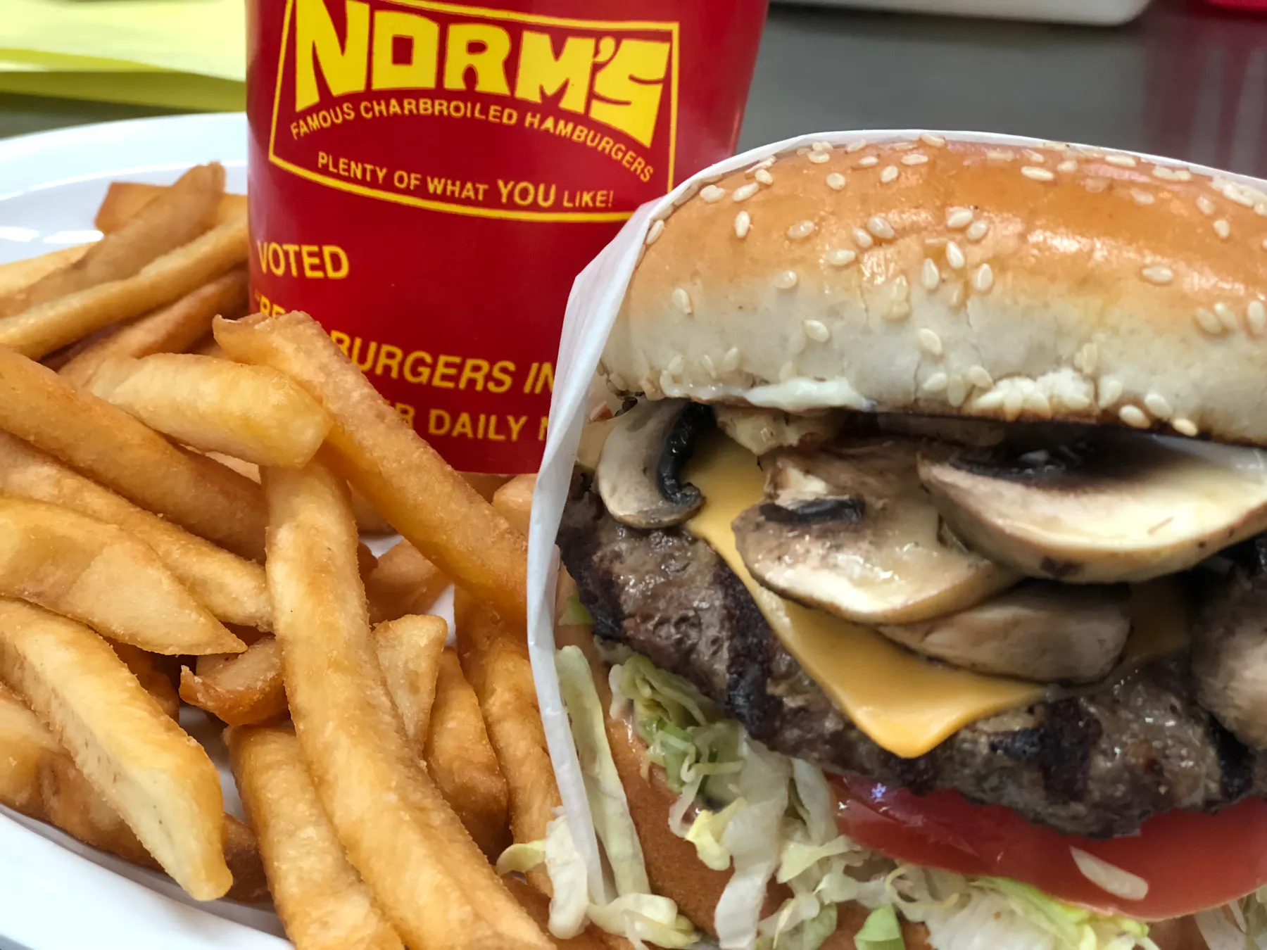 Norm's Famous Burgers - Burger Joint - Whittier, CA