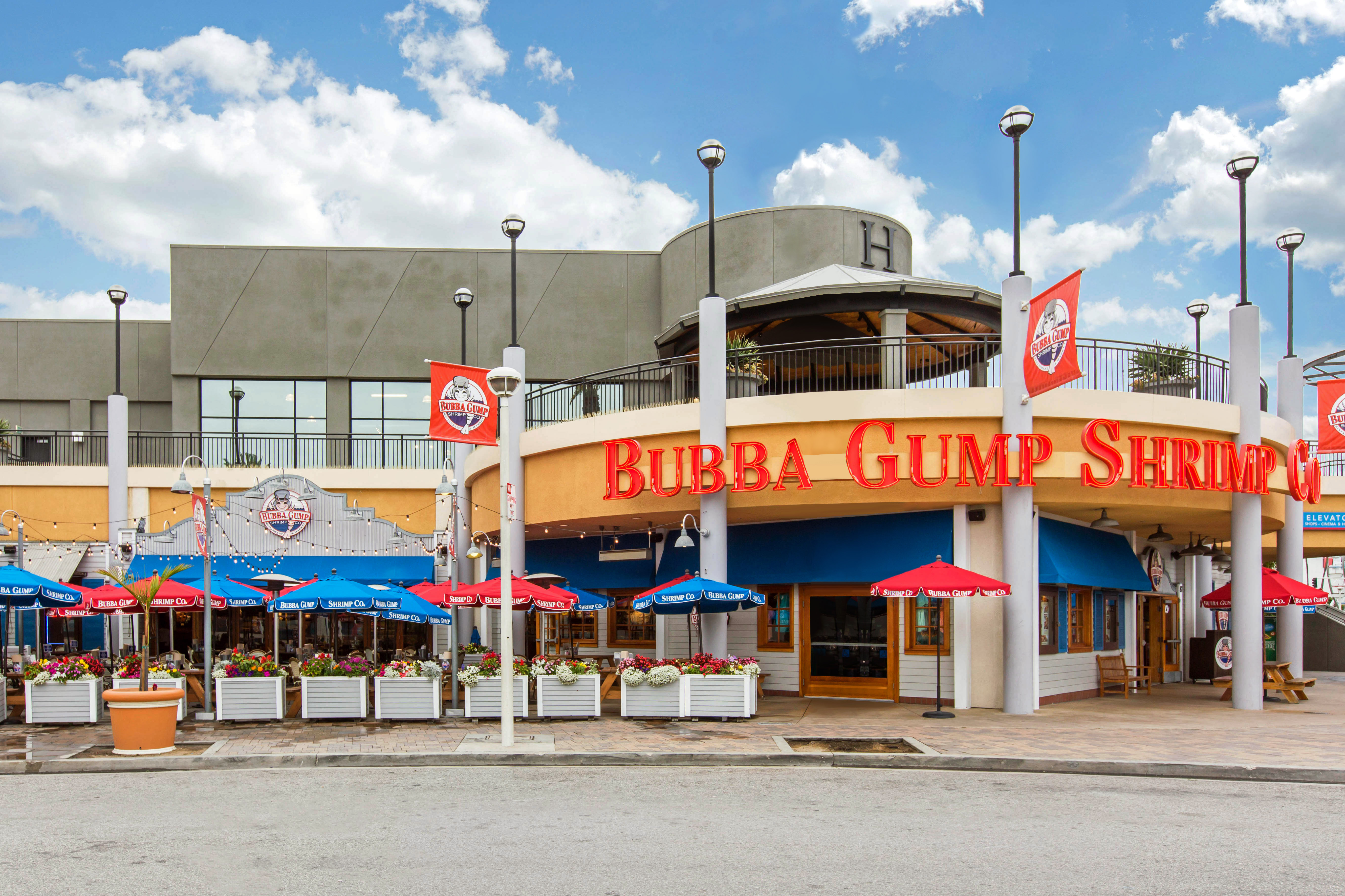 Bubba Gump Long Beach, CA | Seafood Restaurant